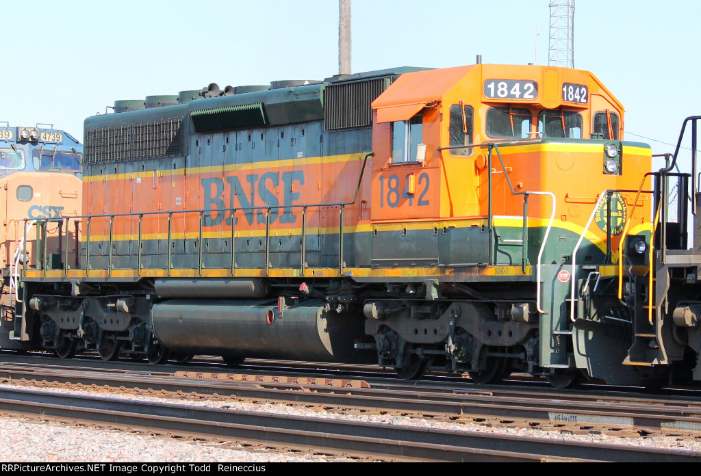 BNSF 1842